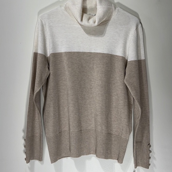retrology | Sweaters | Retrology Cream And Tan Turtleneck Sweater ...